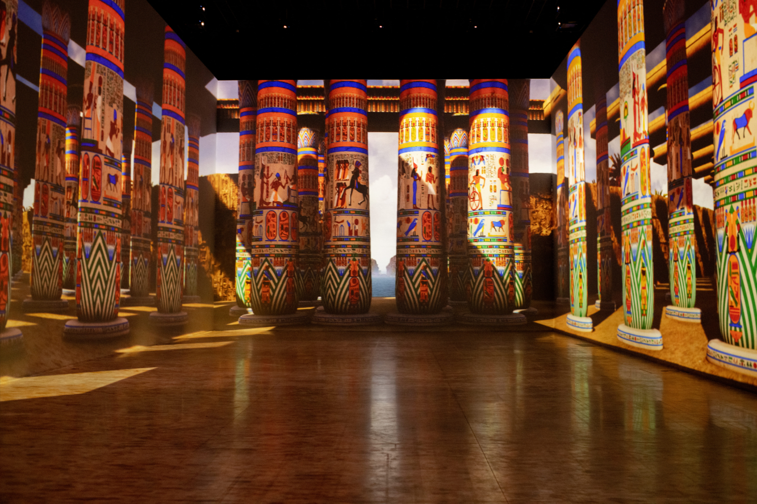 TUTANKAMON - Ideal Barcelona